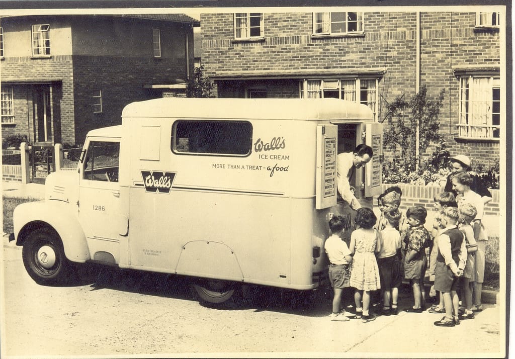Post-War Vans – Trojan Museum Trust