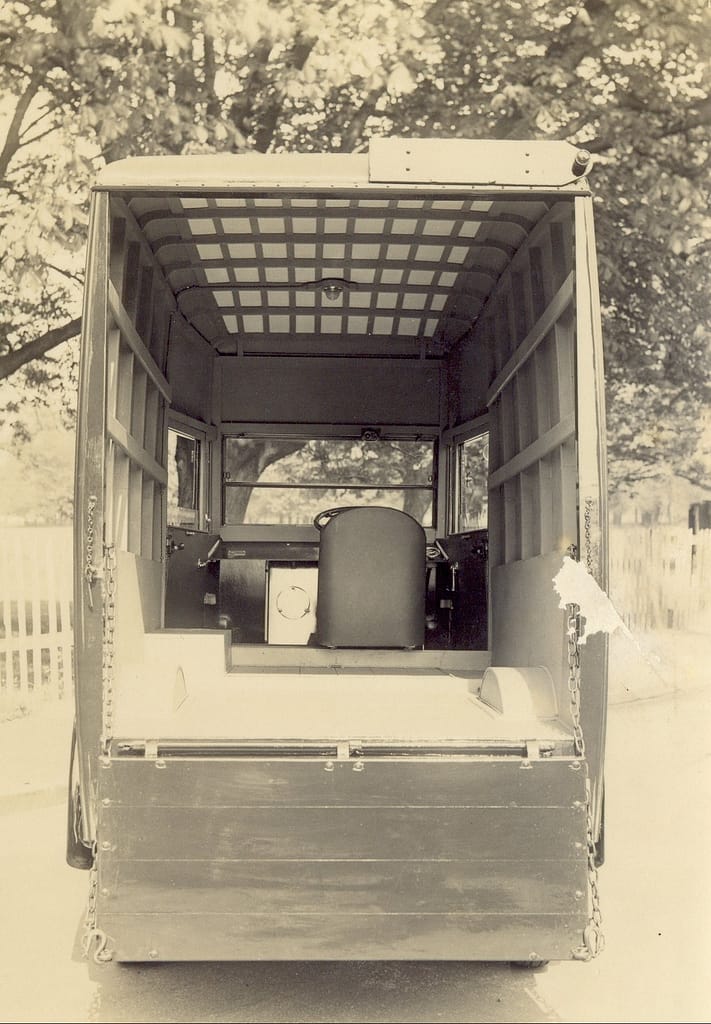 Pre-War Vans – Trojan Museum Trust